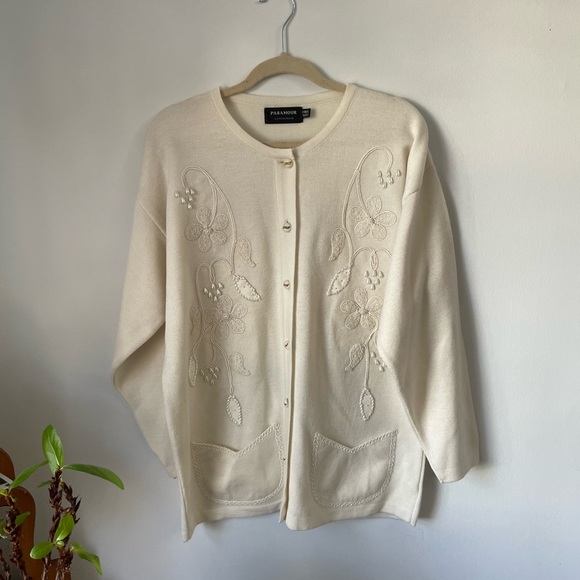 Paramour | Sweaters | Vintage Cream Cardigan | Poshmark